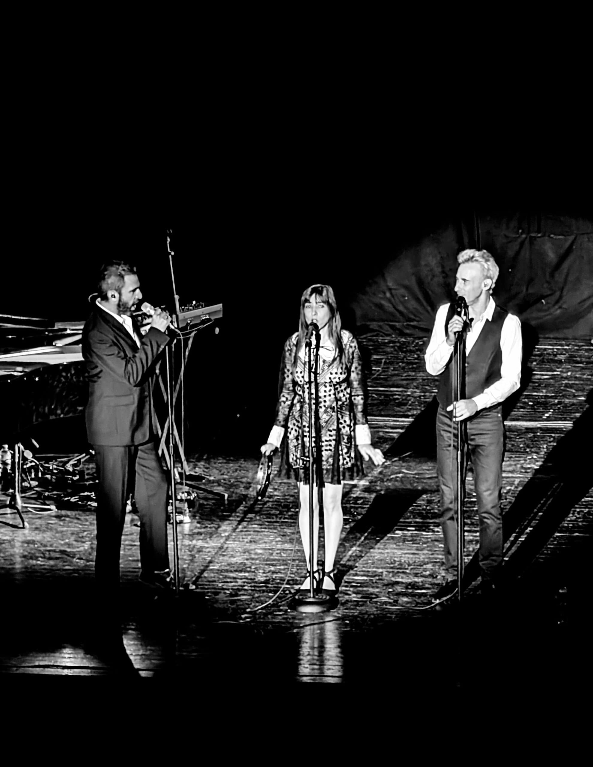 הופעה של שרים החלונות הגבוהים | זאפה אמפי שוני -20250424 - muzi